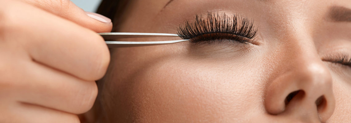 Eyelash extension techniques for beginners